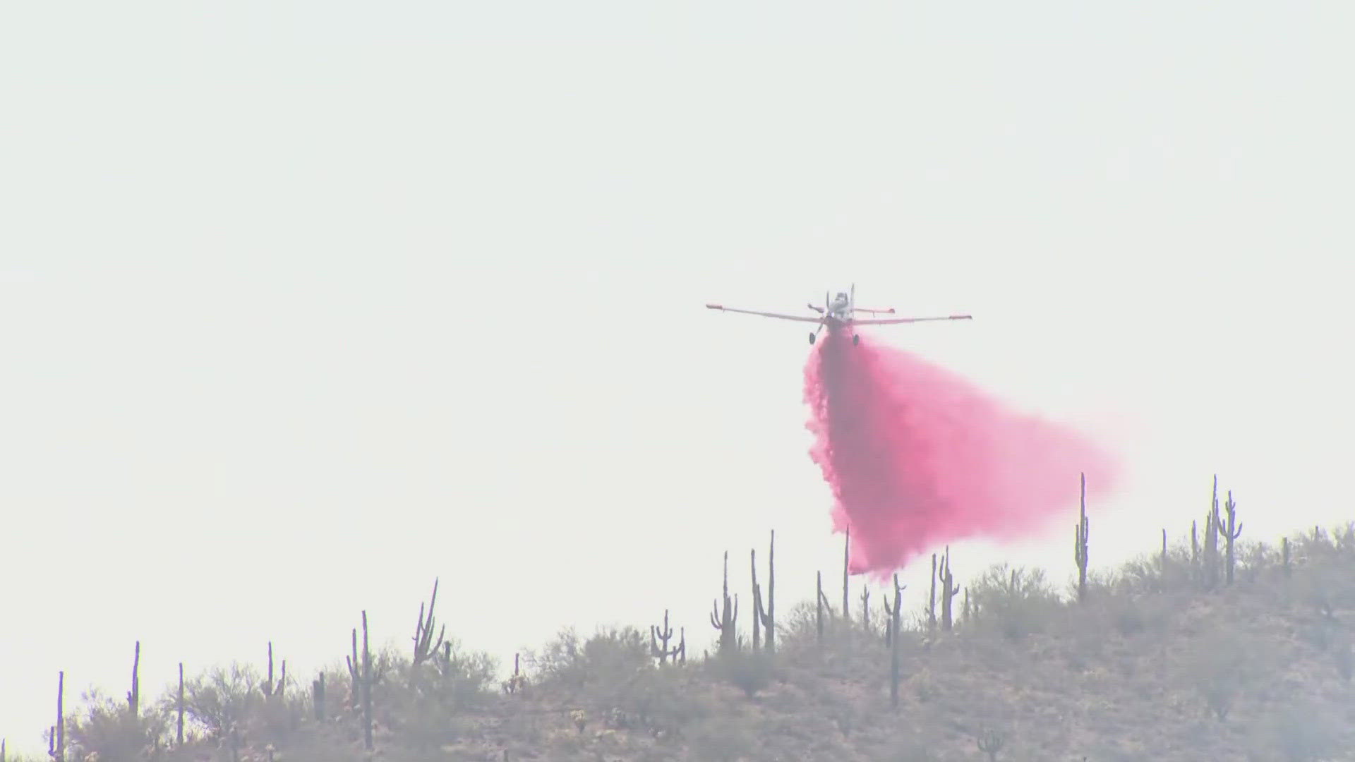 Monarch Fire still ablaze, residents remain on 'SET' status