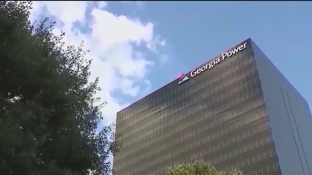 Public Service Commission votes to freeze power rates