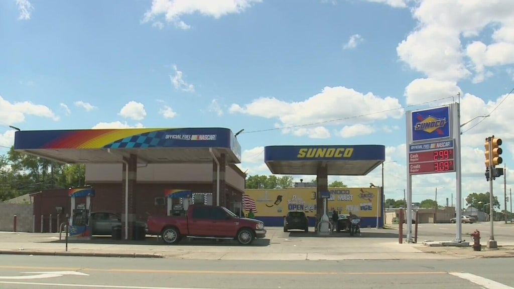 Manslaughter charge filed in aftermath of assault at Detroit gas station