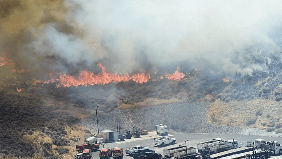 Barron Fire on Rattlesnake Mountain burns 290 acres, 75% contained