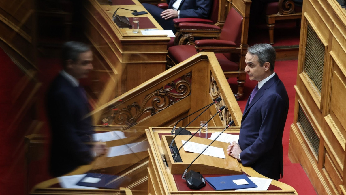 Τα υπέρ και κατά μιας προανακριτικής ζυγίζει η Κυβέρνηση ...