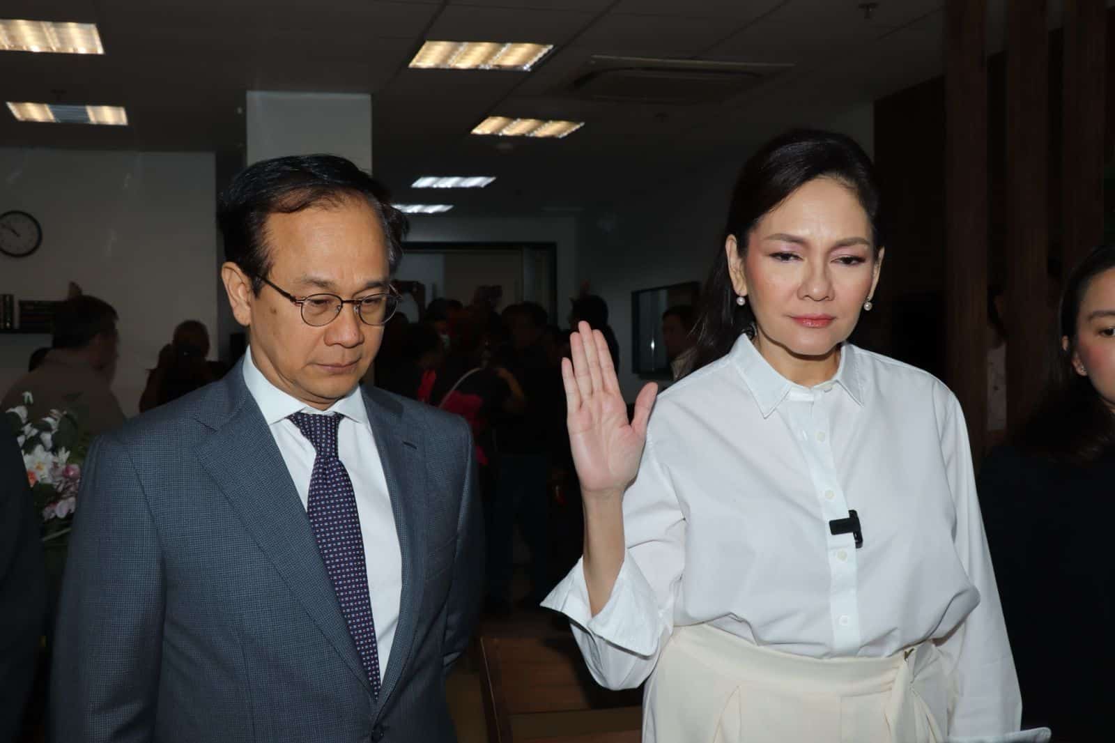 Hontiveros files cyberlibel raps vs people behind ex-witness video