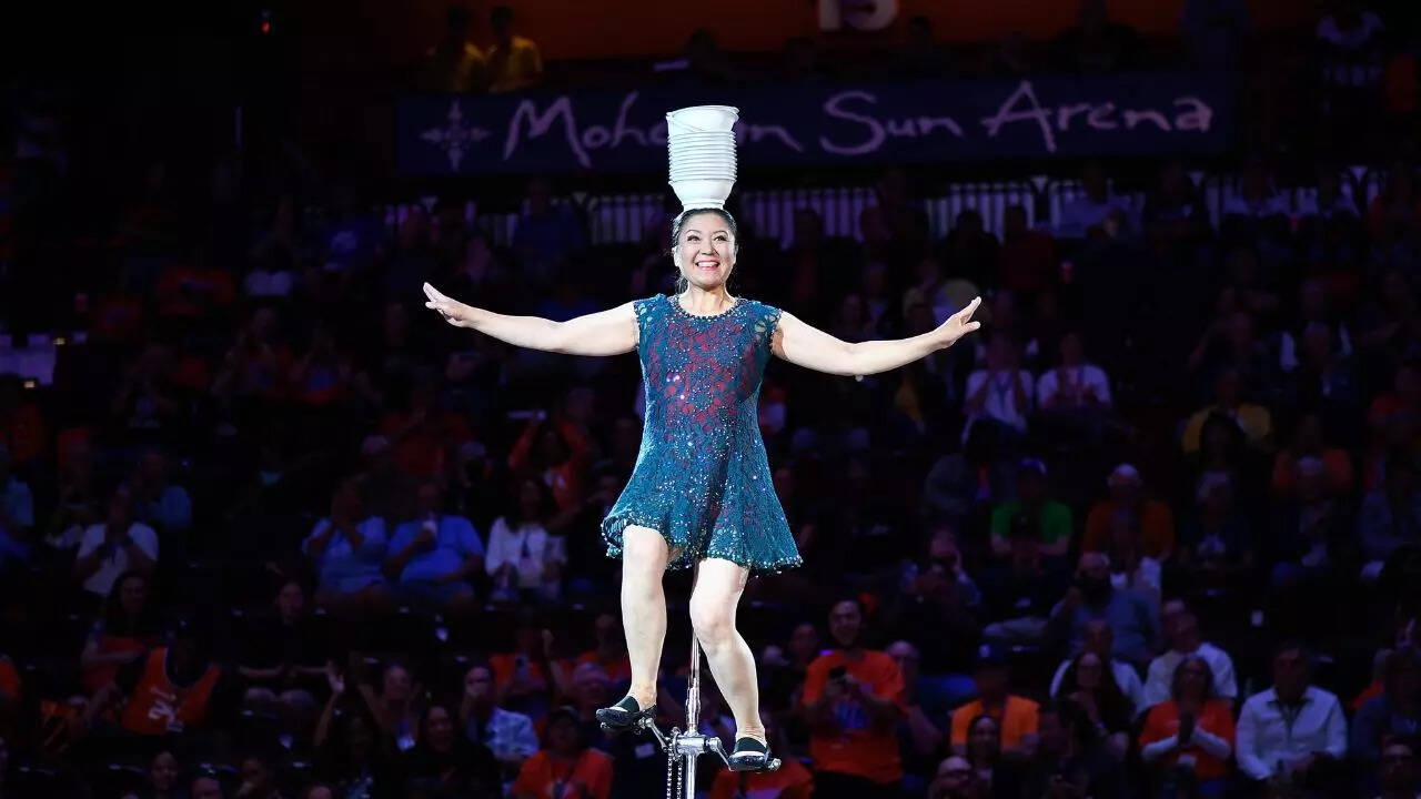 Red Panda injured in dramatic fall during halftime at Indiana Fever vs ...