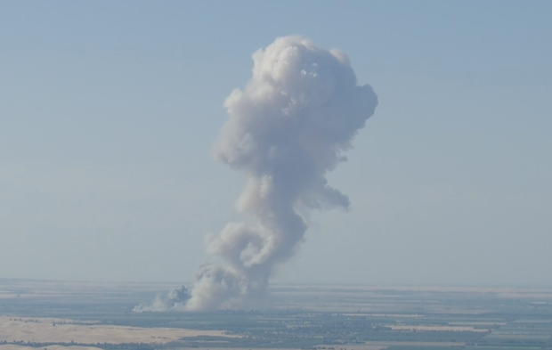 Explosions at California fireworks facility cause fire in town of Esparto