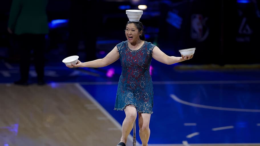 Iconic Halftime Performer Red Panda Injured During Fever-Lynx WNBA ...