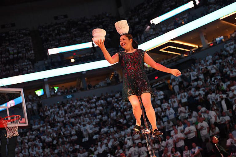 Red Panda injured in terrifying fall at WNBA Commissioners Cup Final