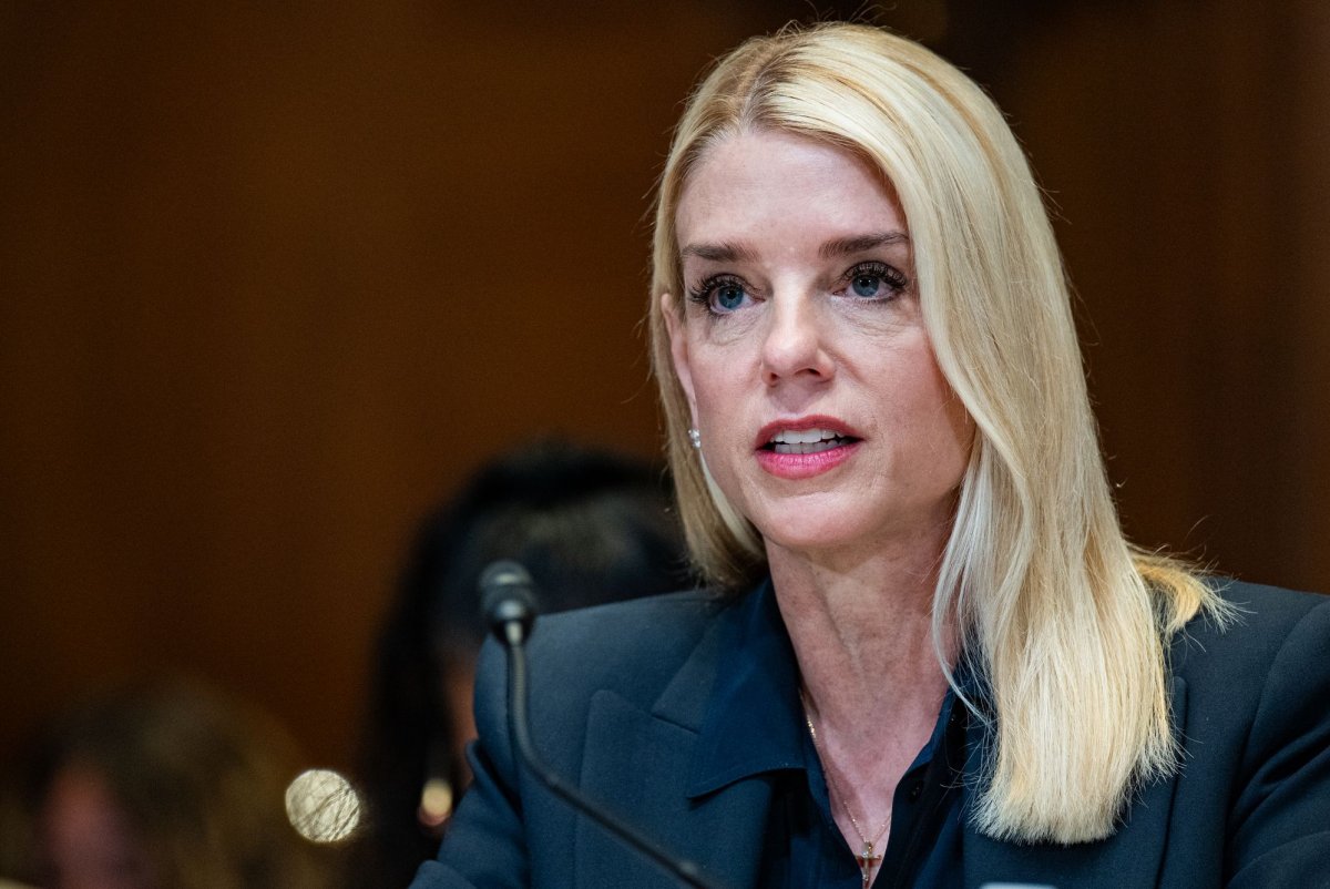 2 Chinese nationals charged with spying in the United States