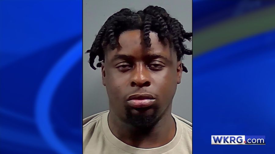 Previously convicted felon sentenced for possession of loaded firearm
