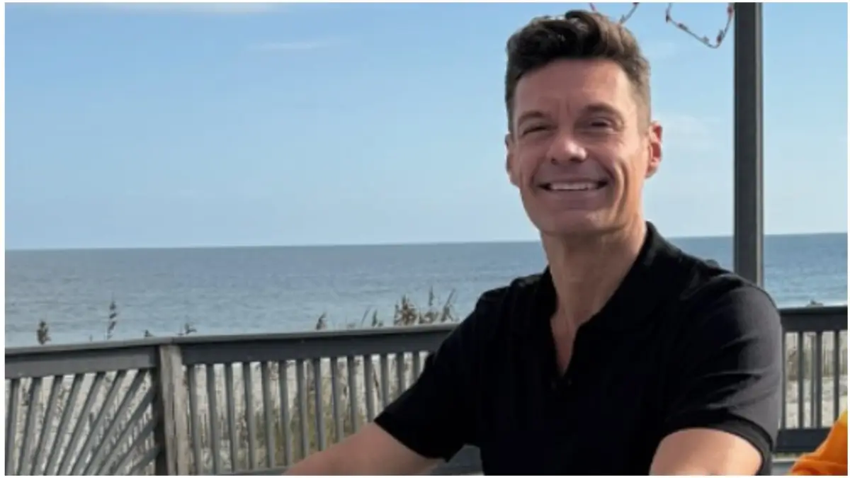 ‘Oh Ryan Honey Are You Okay’: Ryan Seacrest Leaves Fans In a Panic Over ...