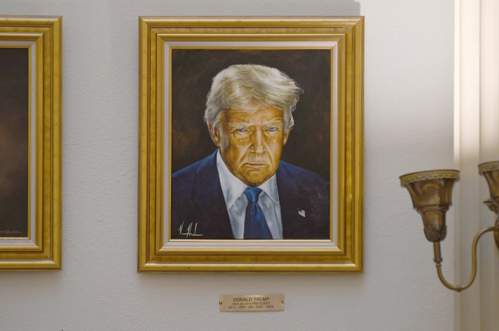 Trump-approved portrait hangs in Colorado Capitol after ‘purposefully ...