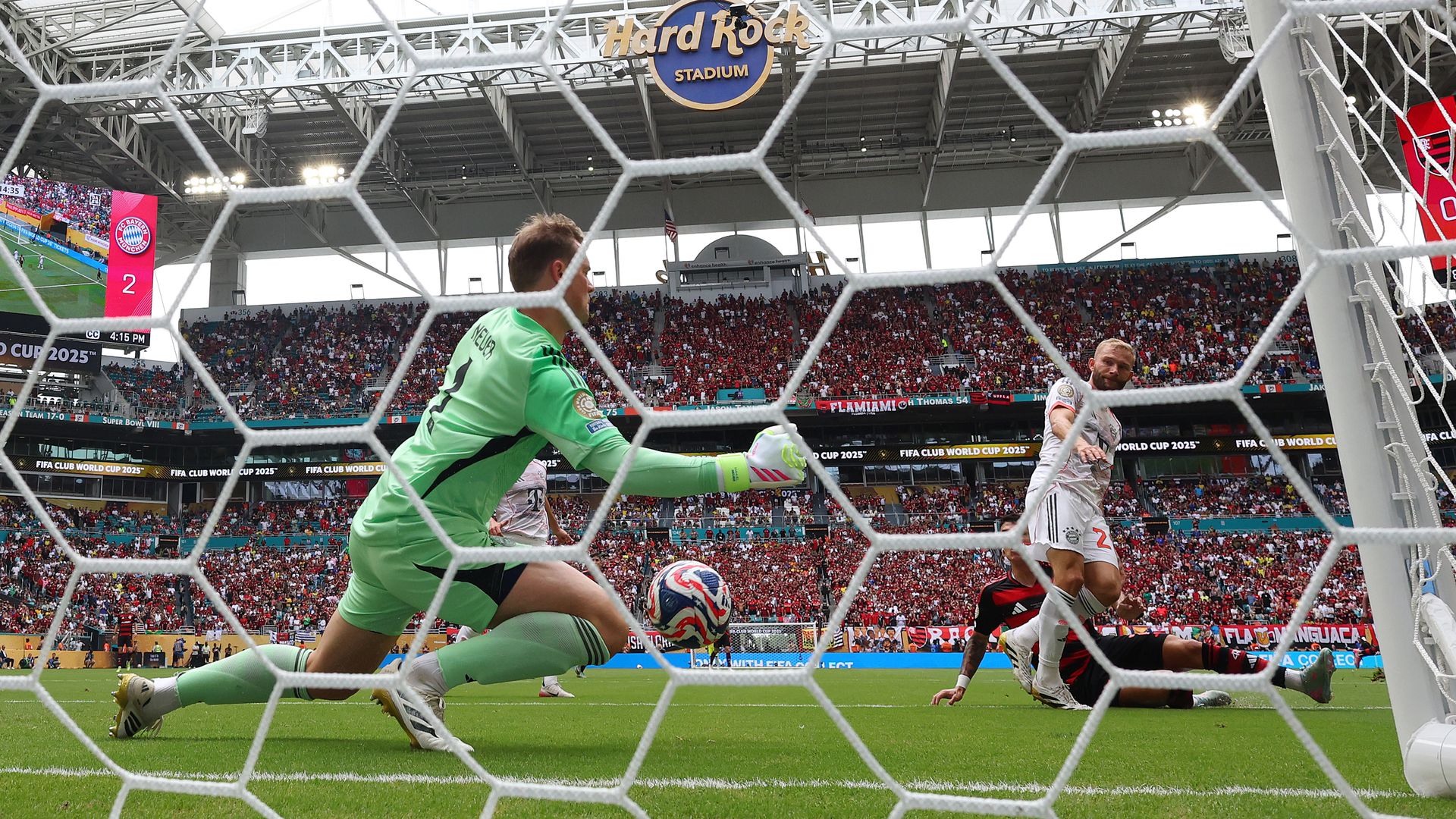 Manuel Neuer details his technique on impressive save for Bayern Munich ...