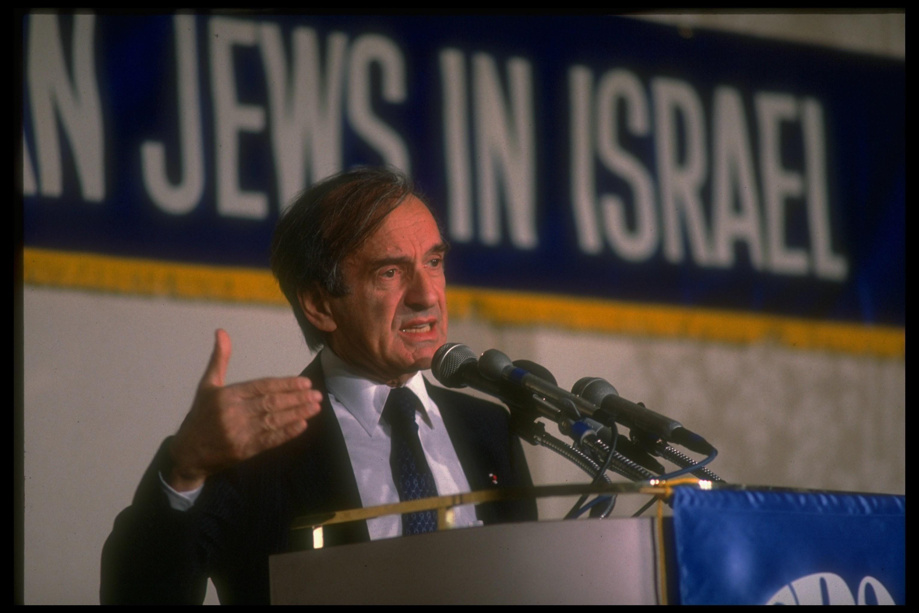 Let the World Listen to Elie Wiesel | Opinion