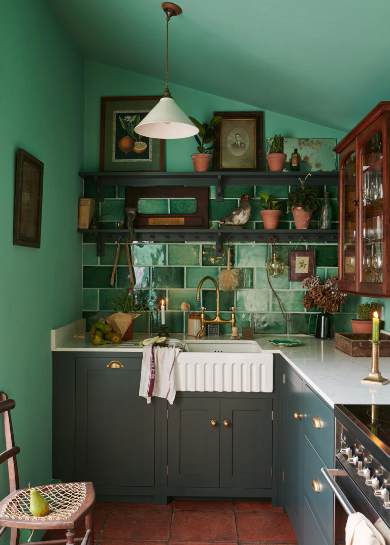 How Can I Make More Counter Space in My Small Kitchen? Expert-Approved ...