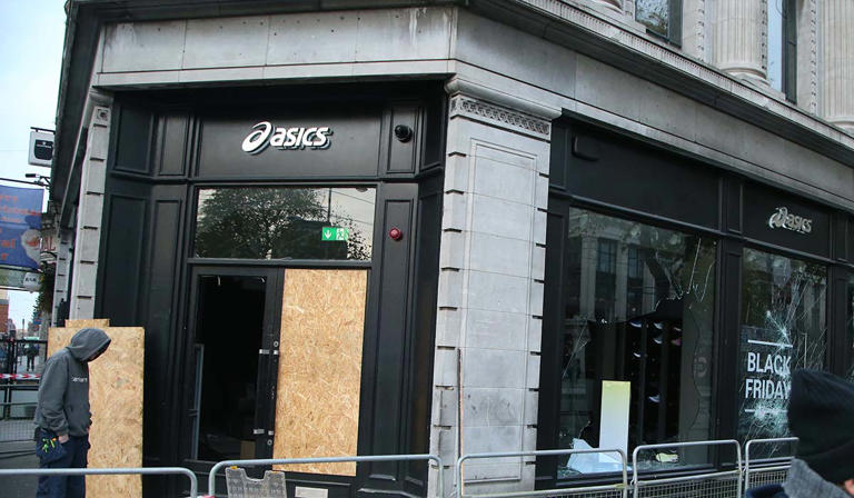 Shop looted in Dublin riots is robbed for the third time