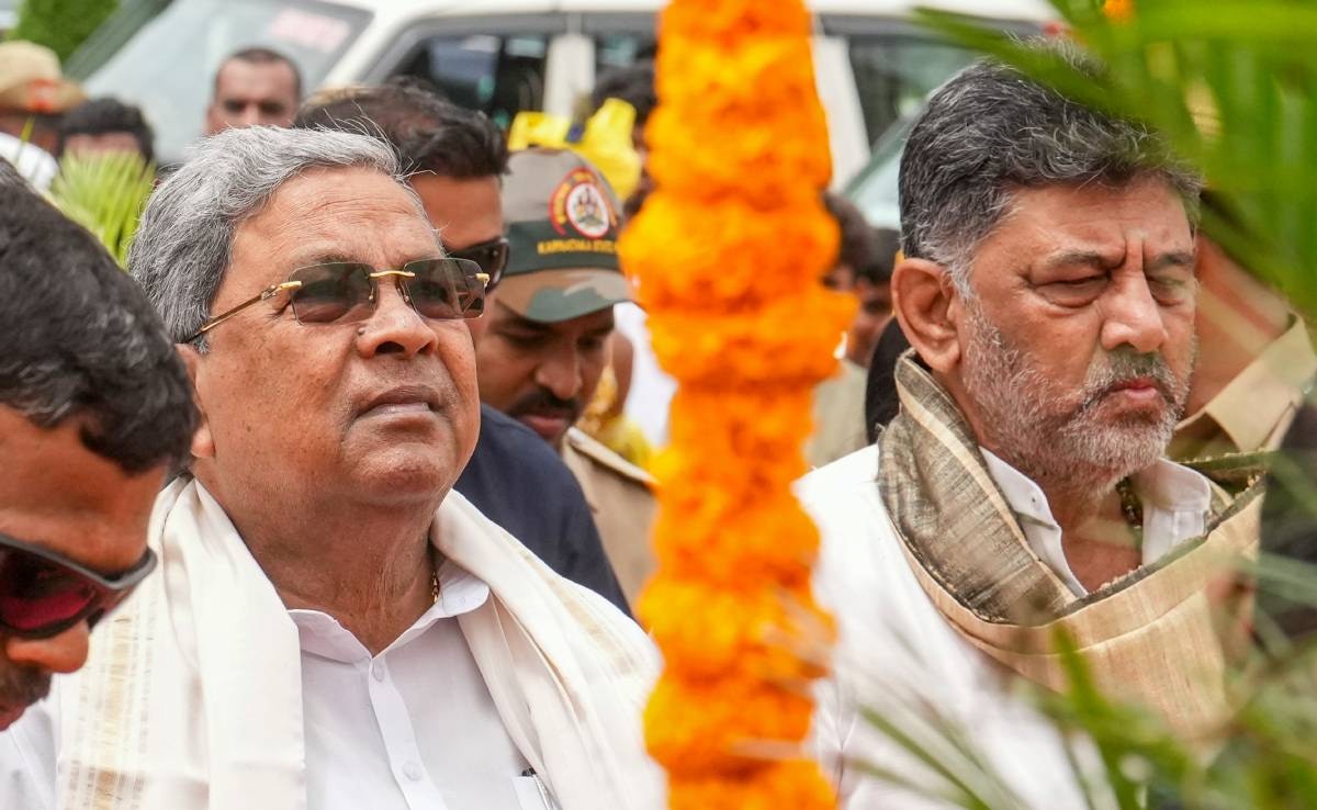 7 Possible Reasons Why Siddaramaiah Is Still Karnataka Chief Minister