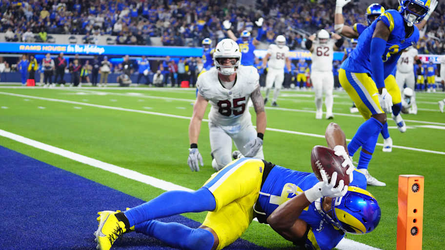 Lacking Dominant Cornerbacks, Rams Gambling That Pressure Will Continue