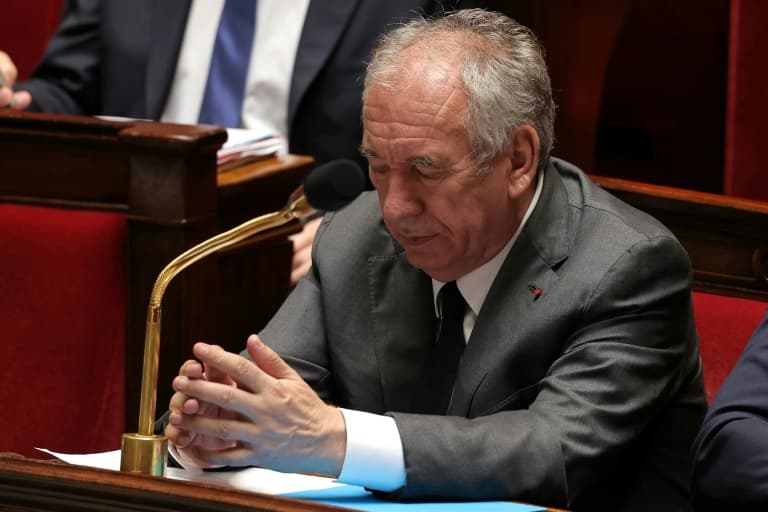 INFO BFMTV. "Exactement le contraire": l'entourage de François Bayrou ...