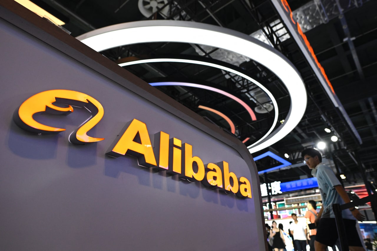 Alibaba Readies $7 Billion Boost for Commerce Unit, Plans New Data Centers