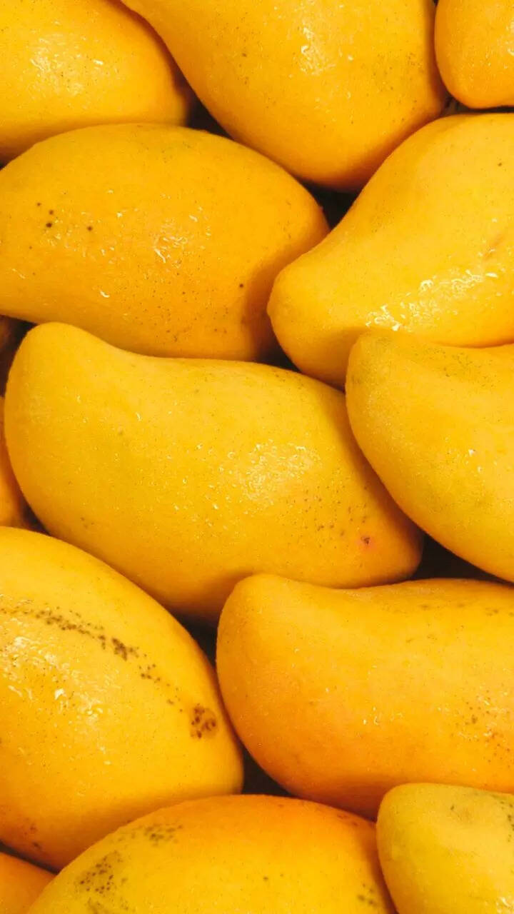 Delicious Mango Cake recipe for beginners