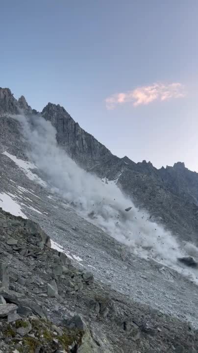 Crystal Hunter Witnesses Massive Rock Fall in Swiss Alps