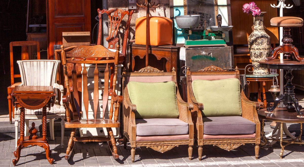 Don’t Walk Past These: 10 Thrift Store Items That Are Worth a Fortune