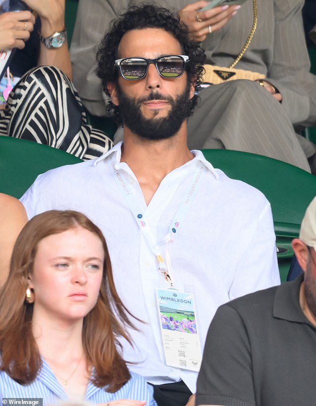 Daniel Ricciardo doesn't look like this anymore! F1 star lets it all ...