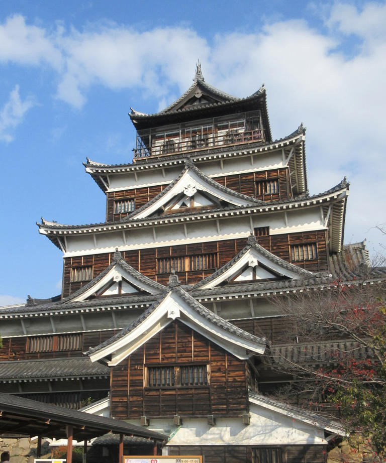 Nagasaki and Hiroshima: From Tragedy to Reconstruction