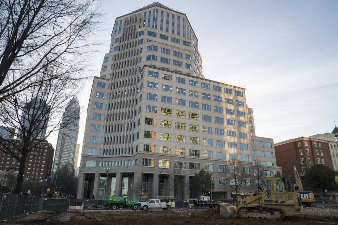 Another older uptown Charlotte office tower will see renovations ...