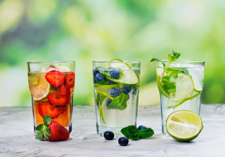 Z lednice rovnou na terasu: Domácí limonády pro horké dny i pohodové večery