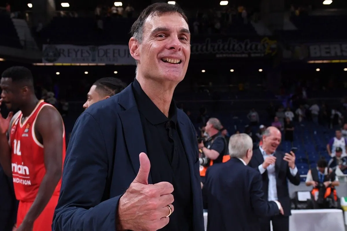 Ολυμπιακός: Ο Μπαρτζώκας στο Λας Βέγκας, τριπλή αποστολή των ...
