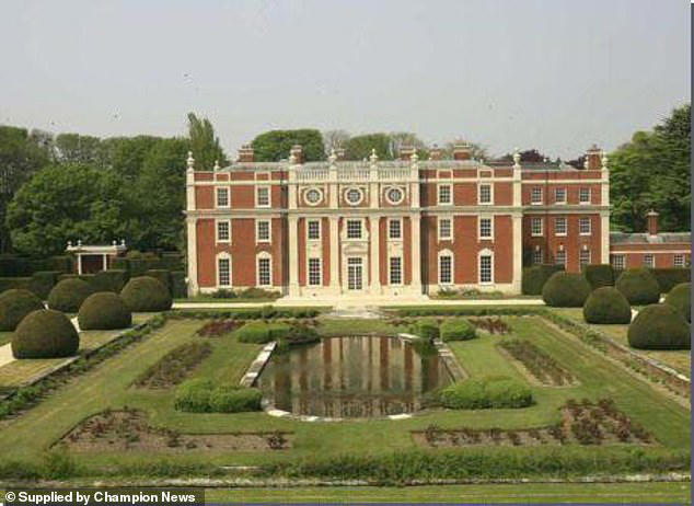 Ex-wife loses court case over £80m her ex gave her to avoid tax ...