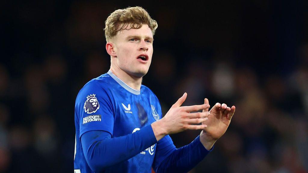 'Future captain' - fans thrilled by Branthwaite deal