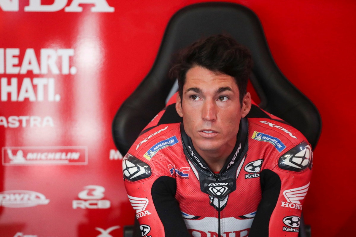 Aleix Espargaró no entiende por qué Aprilia "obliga" a Jorge Martín a ...