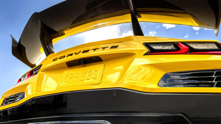The Mustang GTD has the pro driver, the ZR1 has 1,180 RWHP. One won