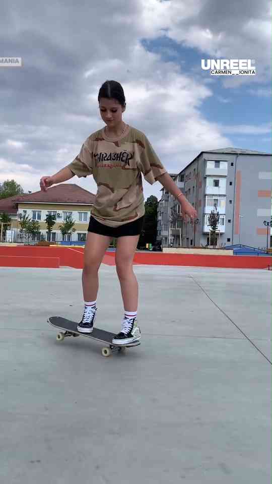 Freestyle Skating Queen!