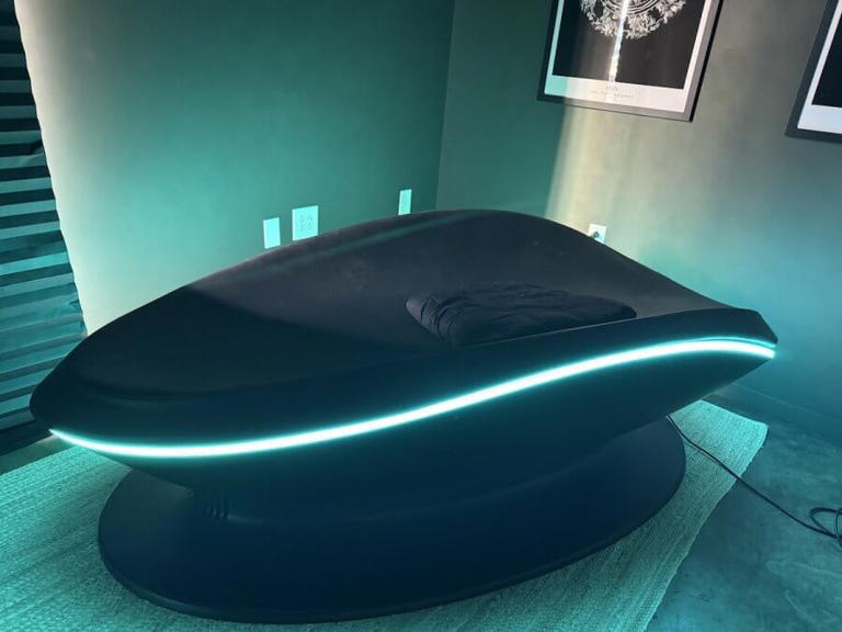 I Tried Nashville’s New SAVA Sound Pod — Here’s What Happened