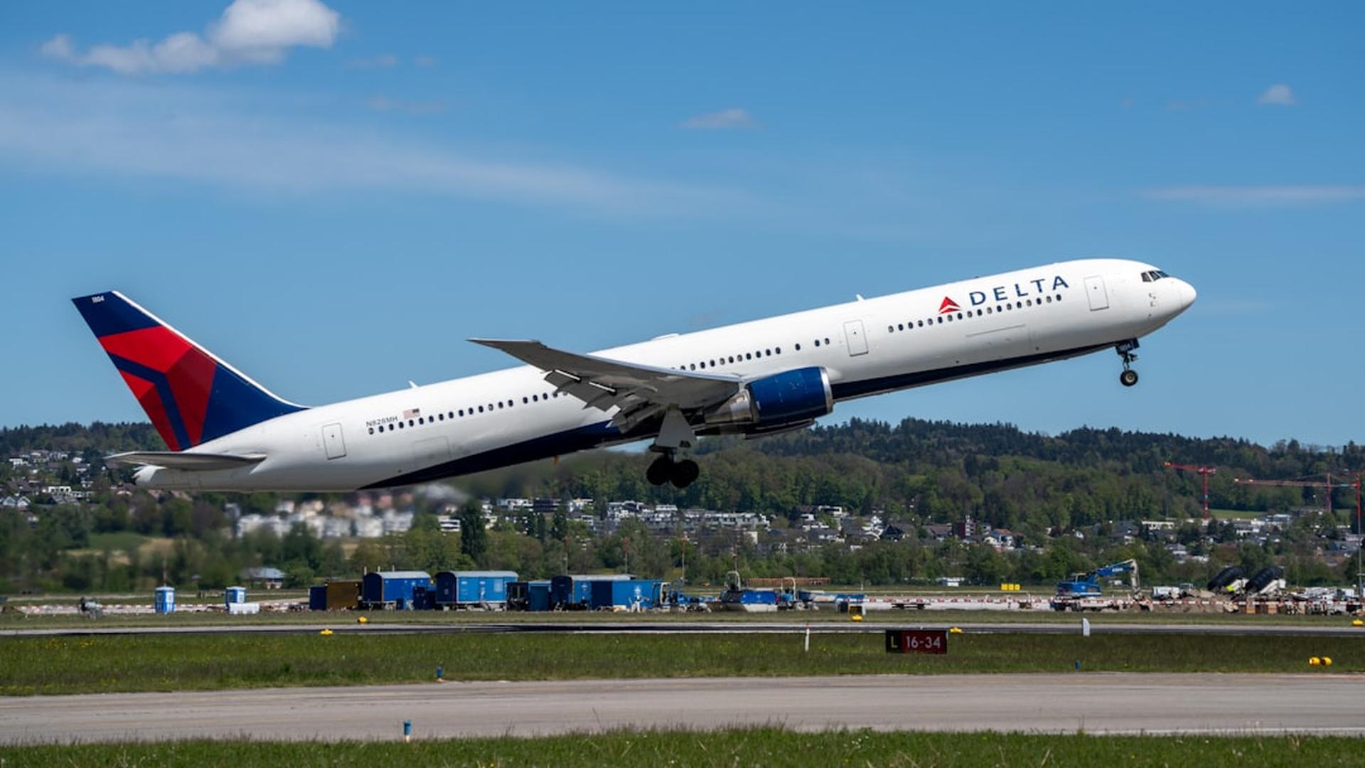 Wind Turbines: Jet Stream Disruptions Could Make Flights Impossible on ...