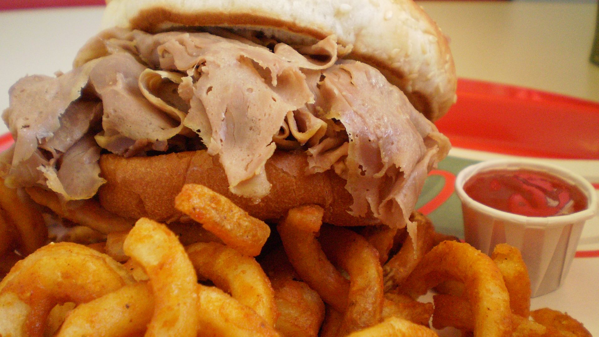 10 raisons pour lesquelles les gens détestent Arby’s et 10 raisons pour ...