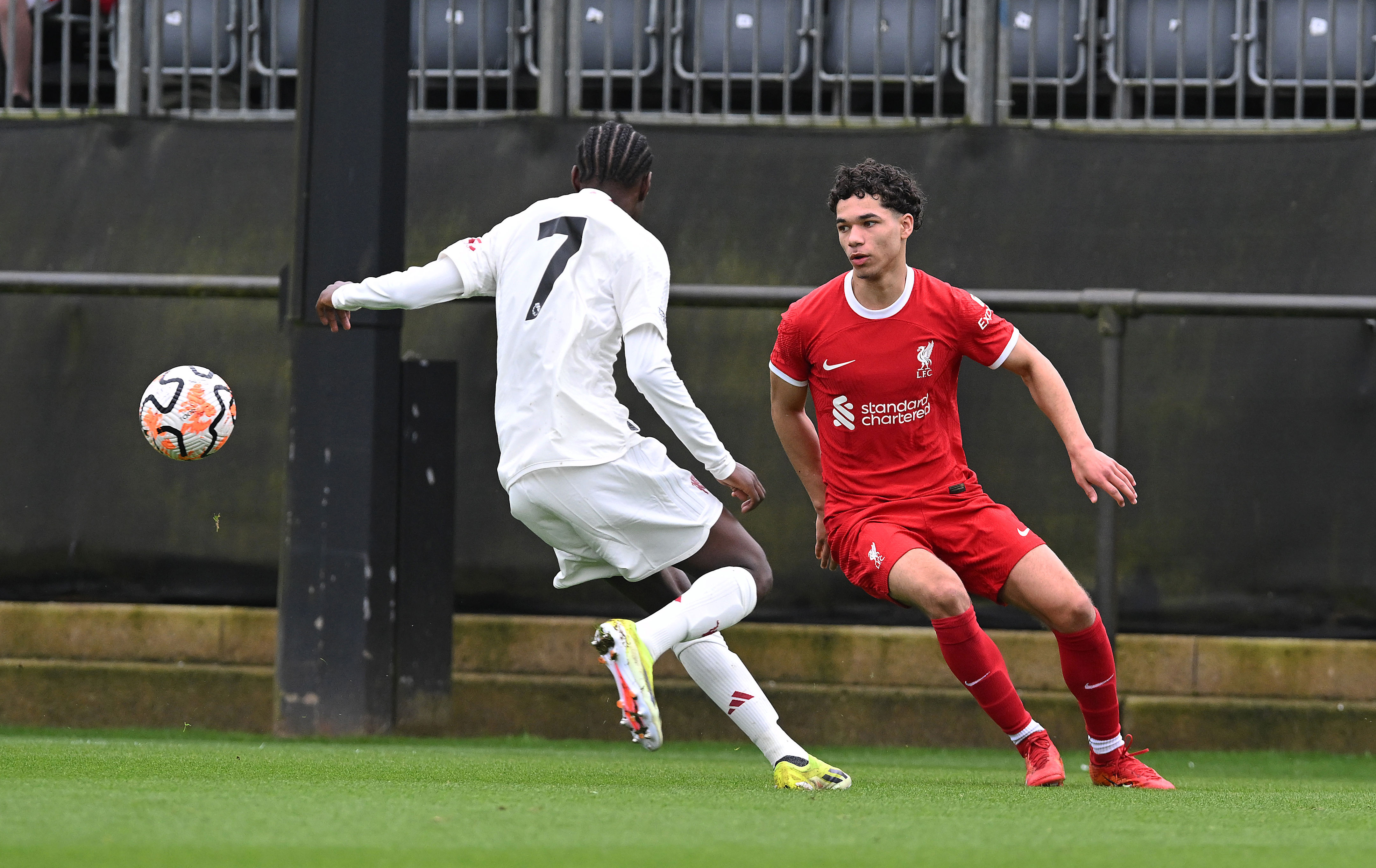 Details given as trio join Sheffield Wednesday amid flurry of contract ...