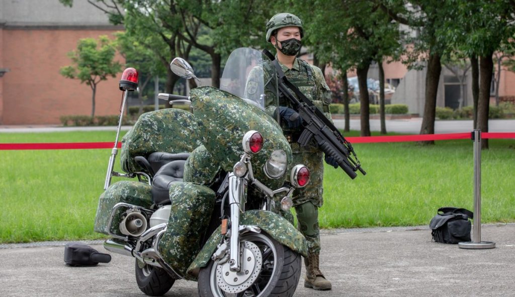 Desperate Putin Shifts Tactics: Orders 200,000 Motorcycles from China ...