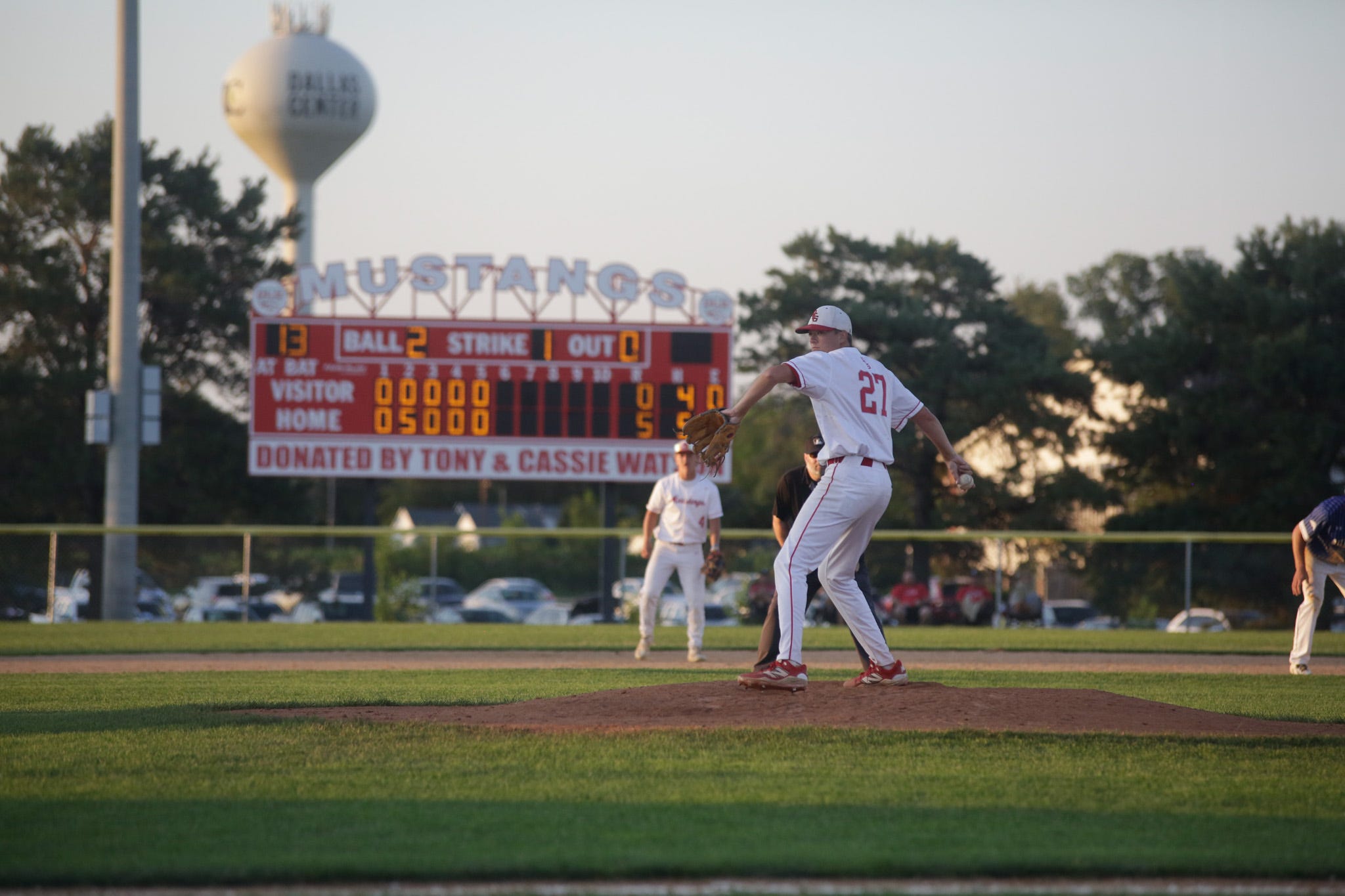 DCG baseball heats up, softball battles top teams