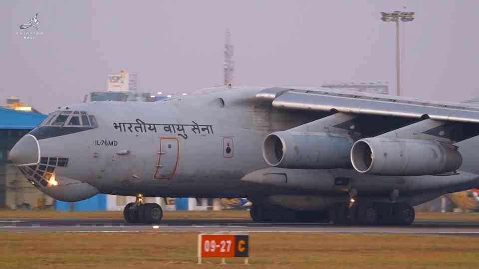 The Heavy-Lift Legend That Keeps India’s Air Operations Moving