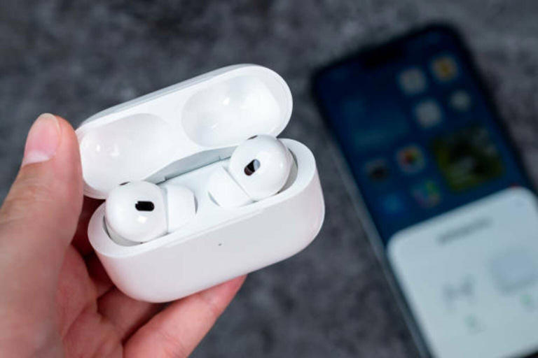 Apple AirPod maker Luxshare picks banks for Hong Kong IPO: report