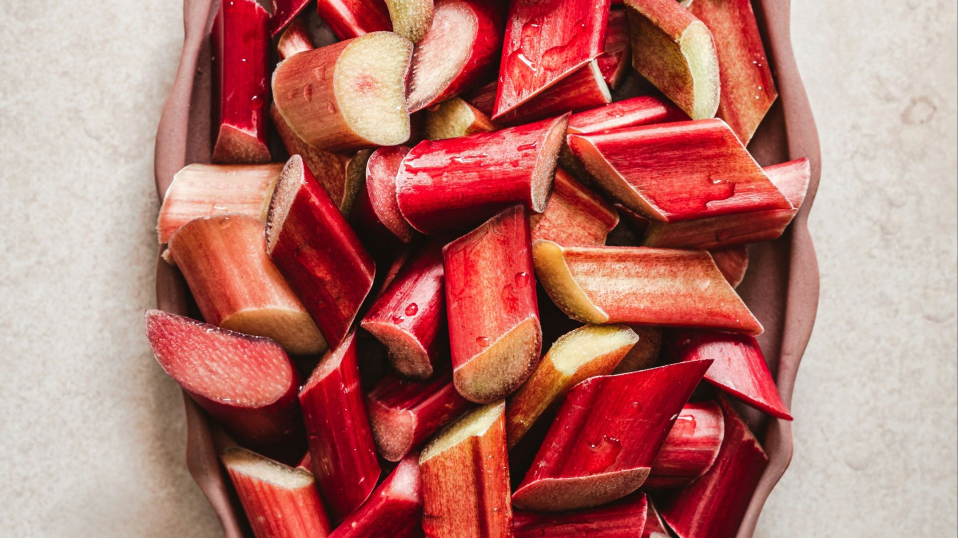 20 Delicious Foods That Can Also Be Lethal
