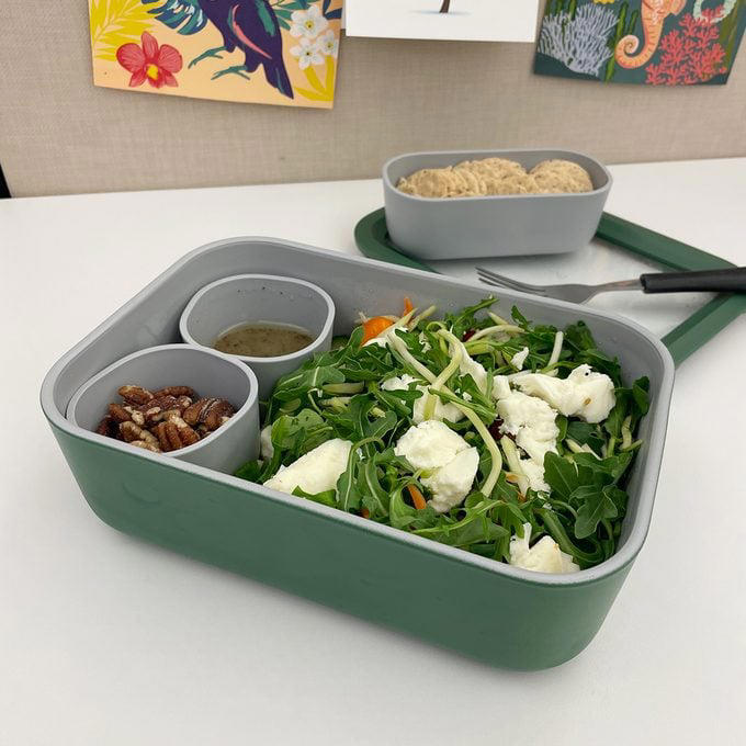 HexClad vs. Caraway: How do these viral cookware brands compare?