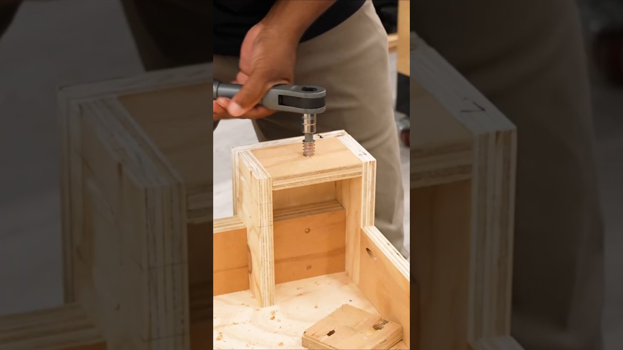 DIY Multi-Purpose Workbench (The feet) – Ep. 03