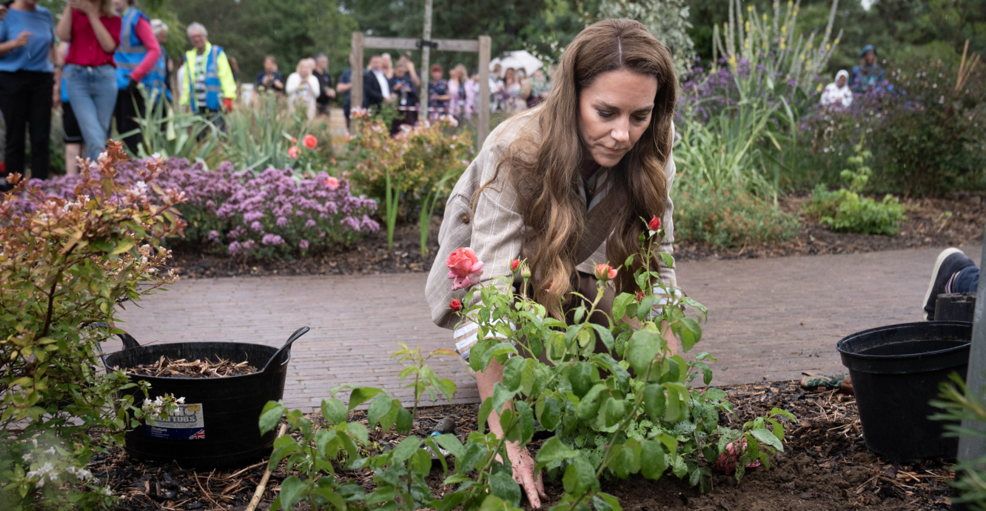 Princess Kate returns, opens up on cancer struggles