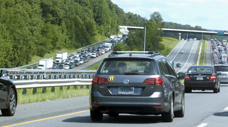 AAA predicts record-breaking travel over July 4 holiday