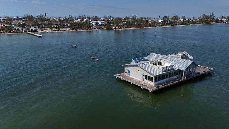 Two storms wrecked a landmark pier in Florida. Can $1 million help ...