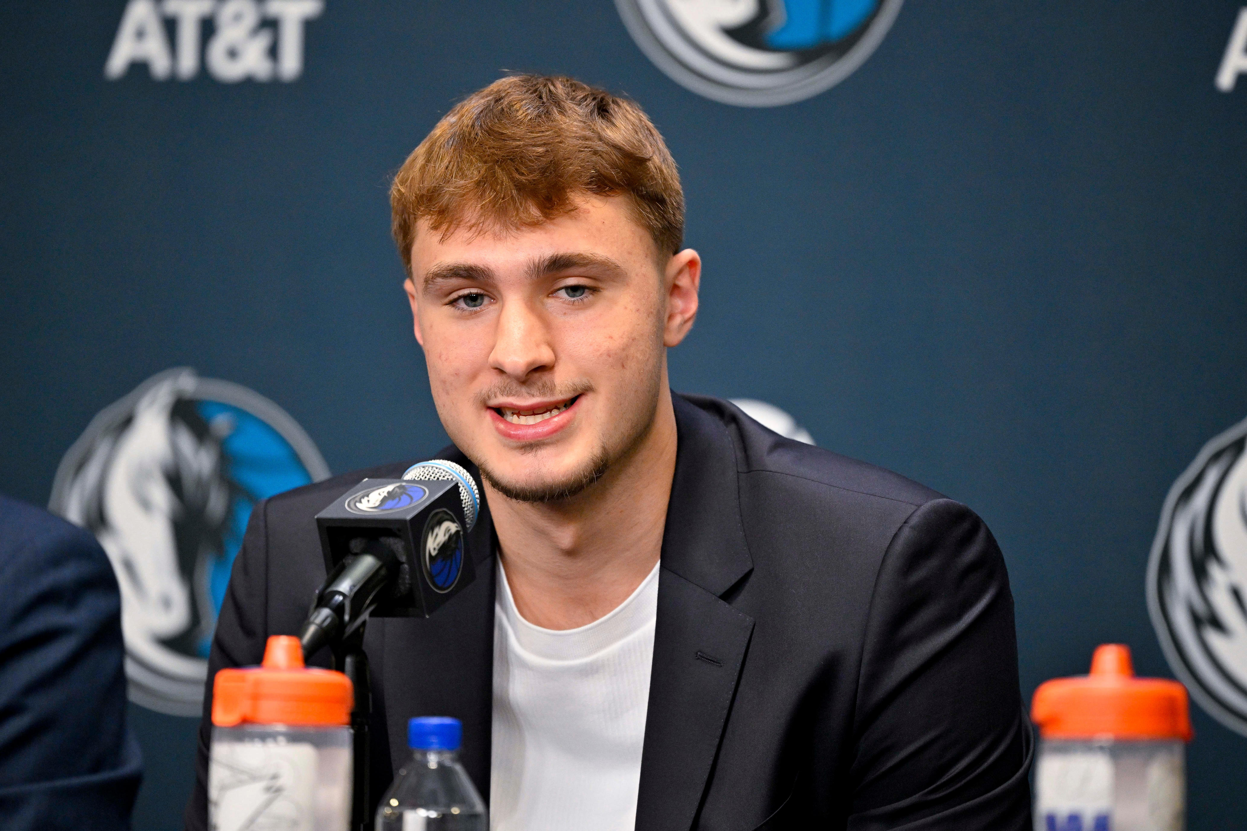 No. 1 overall pick Cooper Flagg signs rookie contract with Mavericks